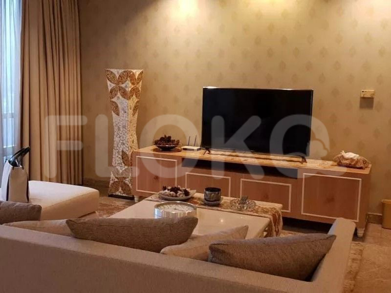 fkuc6e Lantai Tinggi | Apartemen 3BR Furnished untuk Disewa, Kuningan