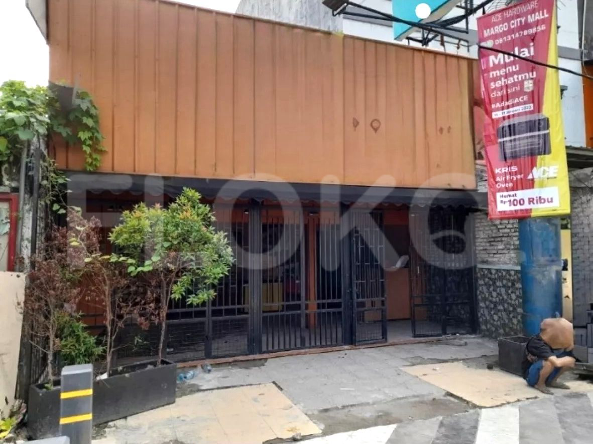 Disewakan Ruko Luas 100 m2 di Margonda, Depok